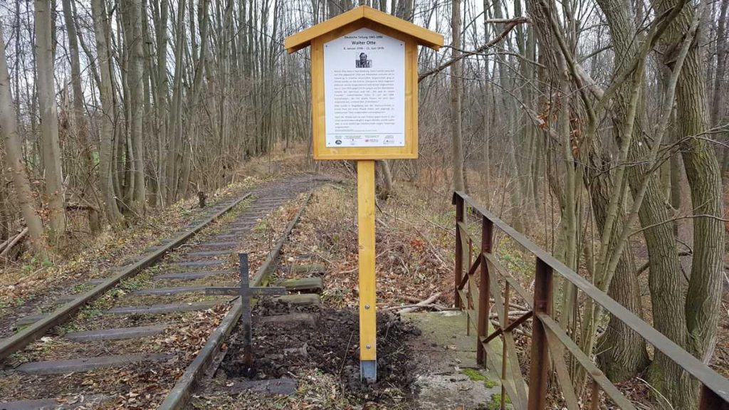 Gedenktafel erinnert an den Grenztoten Walter Otte